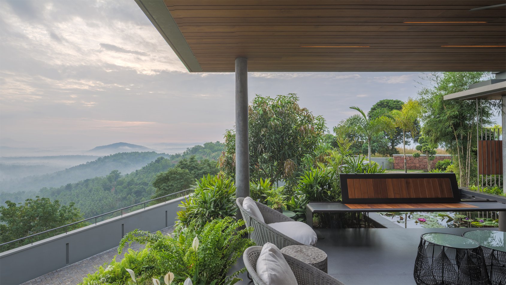 Green Mist | Stapati