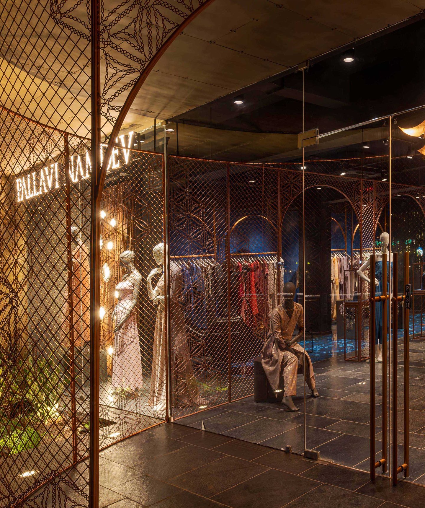 Pallavi Namdev Couture Studio | Stapati