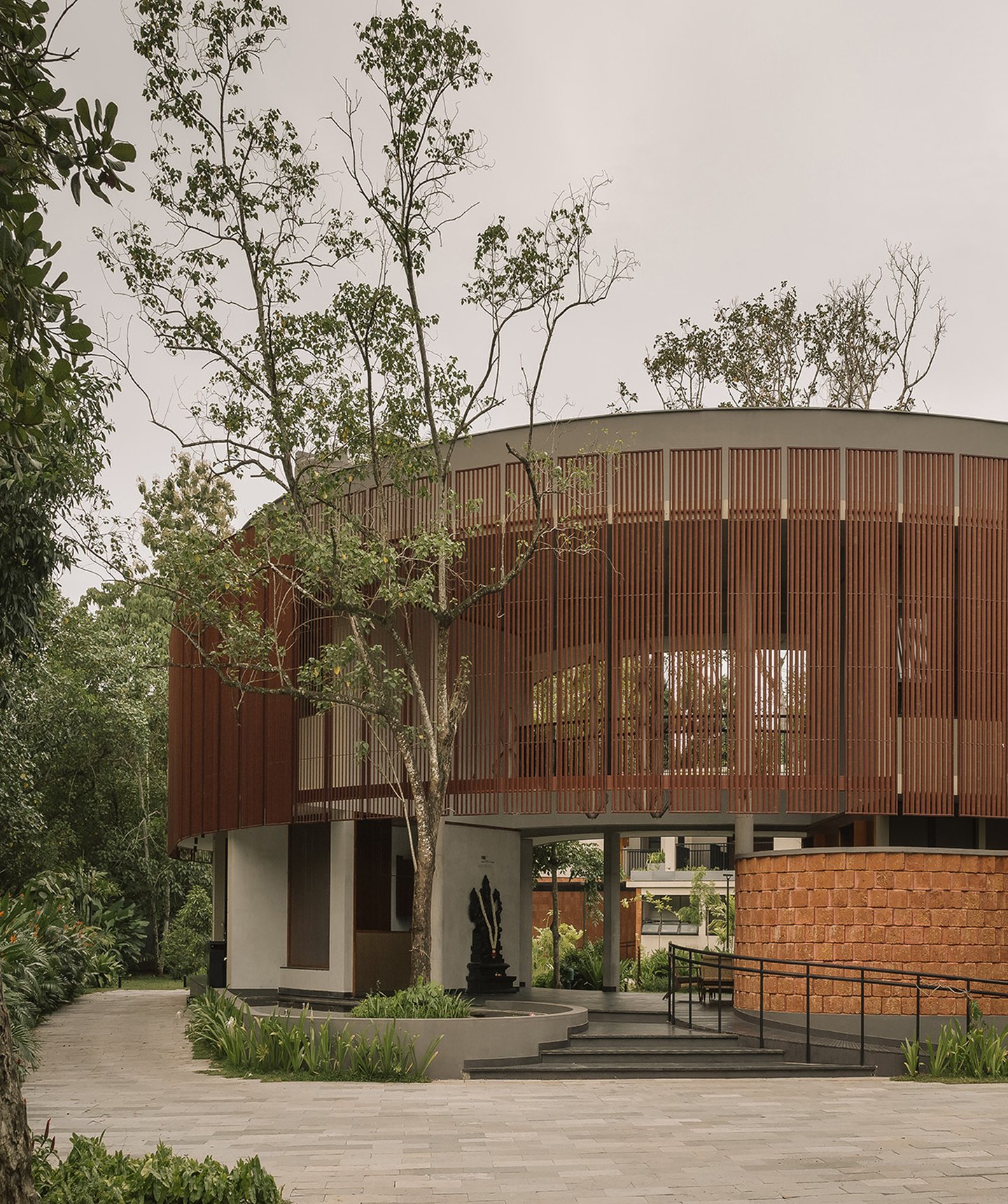 Nirava Ayurveda Holistic Centre | Stapati